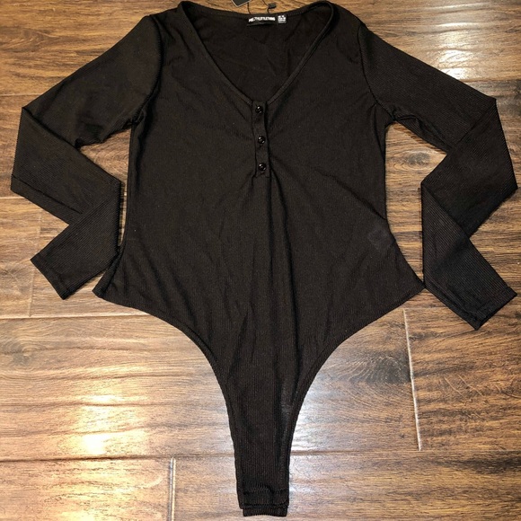 PrettyLittleThing | Tops | Nwt Plt Shape Black Ribbed Long Sleeve ...